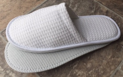 Waffle closed toe slippers – Grey and Pink